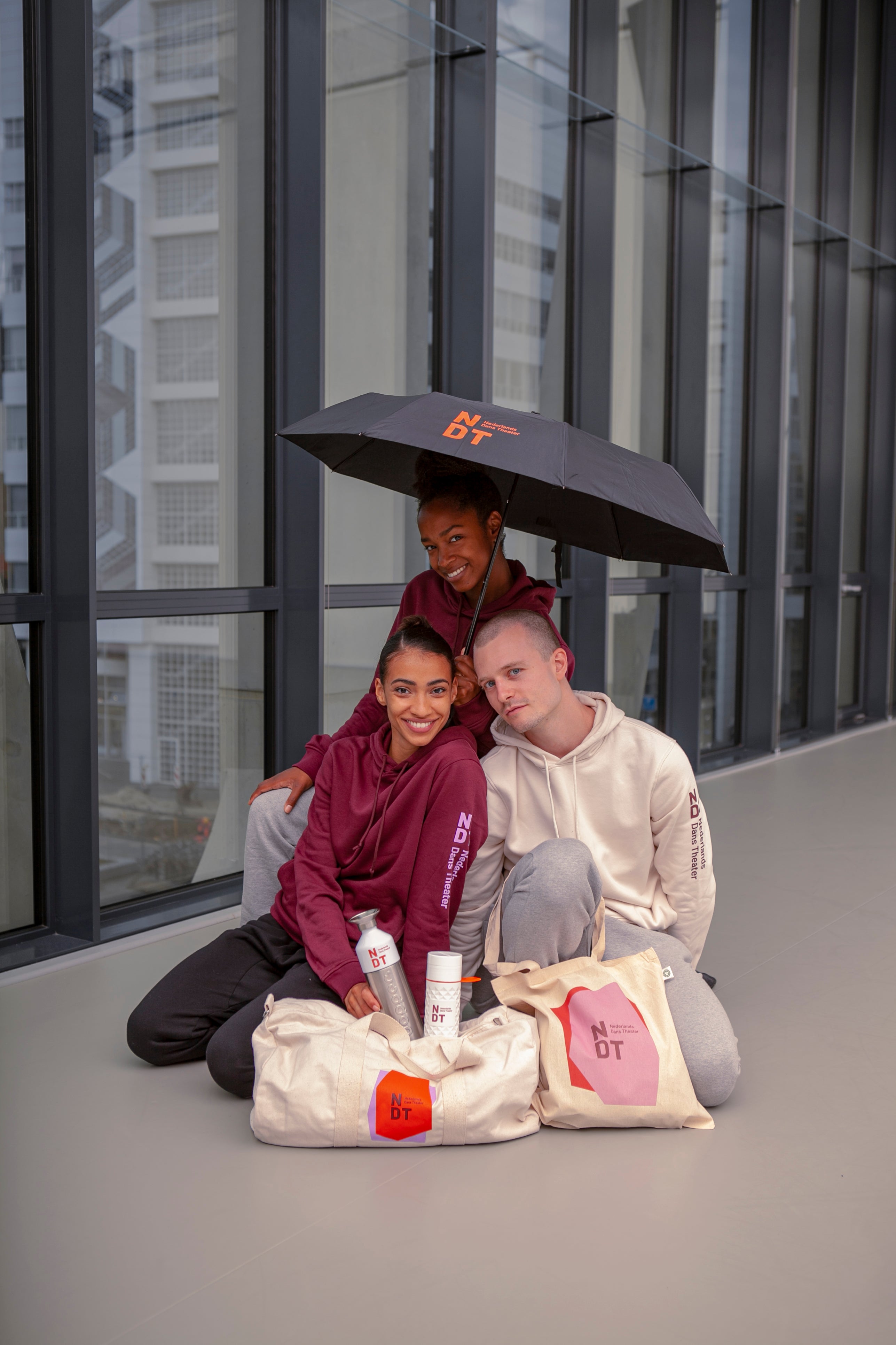 All NDT-merchandise – Nederlands Dans Theater